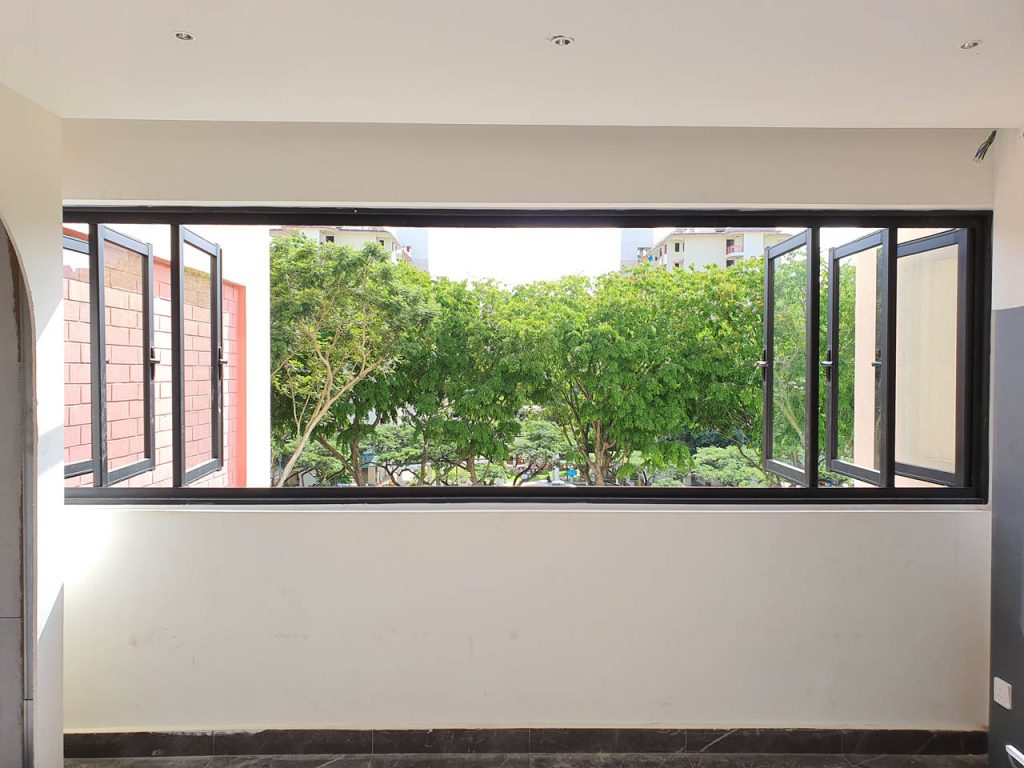 Professional HDB Window Contractor | ZGH Aluminium
