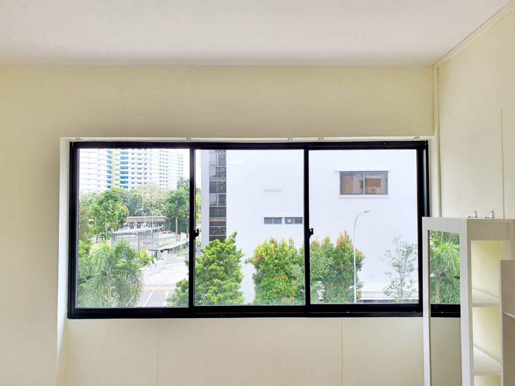 Professional HDB Window Contractor | ZGH Aluminium
